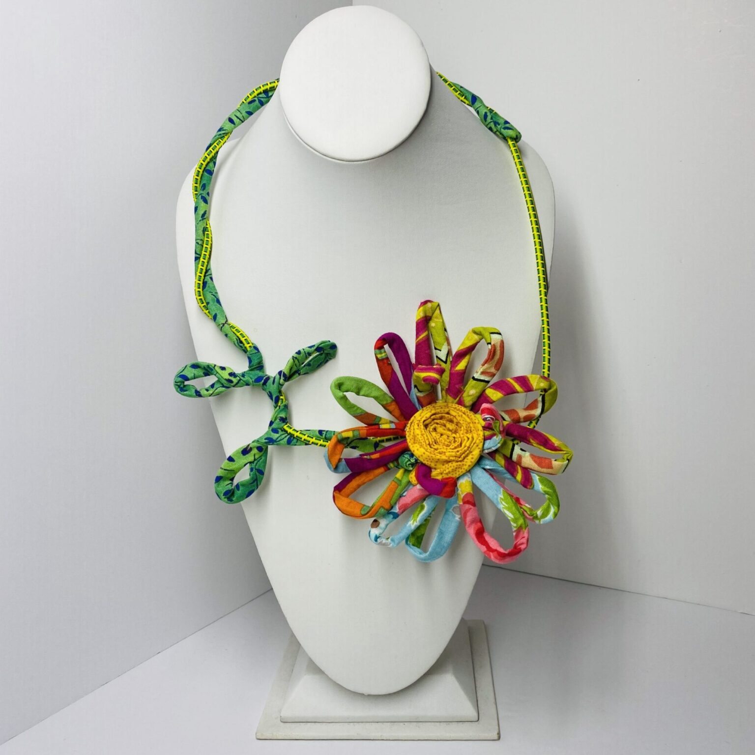 Small Neck Flower – Ficklesticks Fabric Jewels