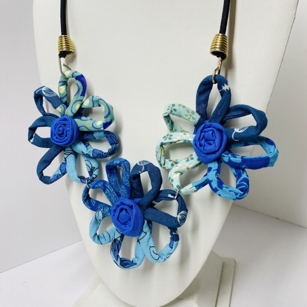 Triple Daisy Necklace - Ficklesticks Fabric Jewels